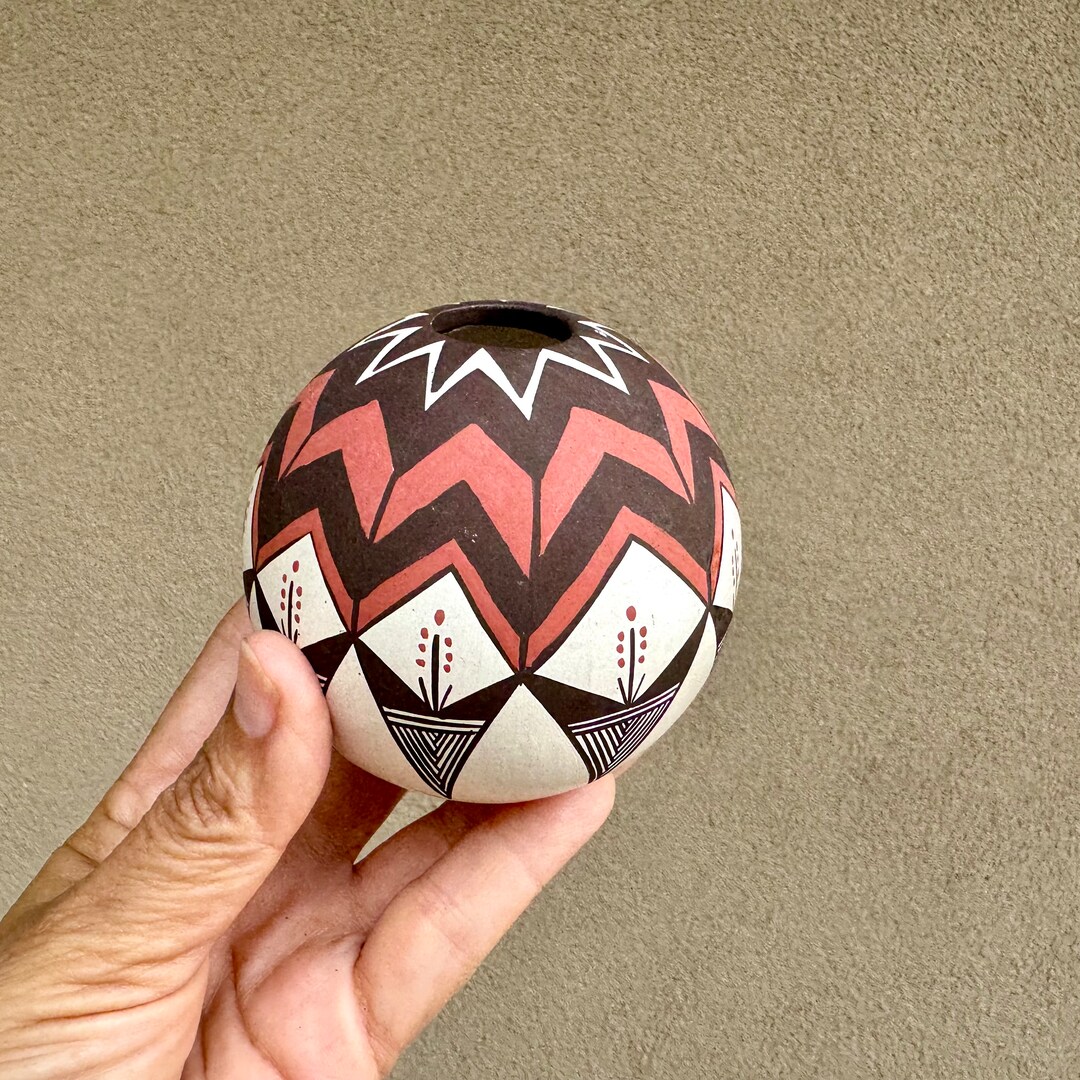 Vintage P. Iule Small Acoma Pottery Seed Pot Approx 3" Dia, Native ...