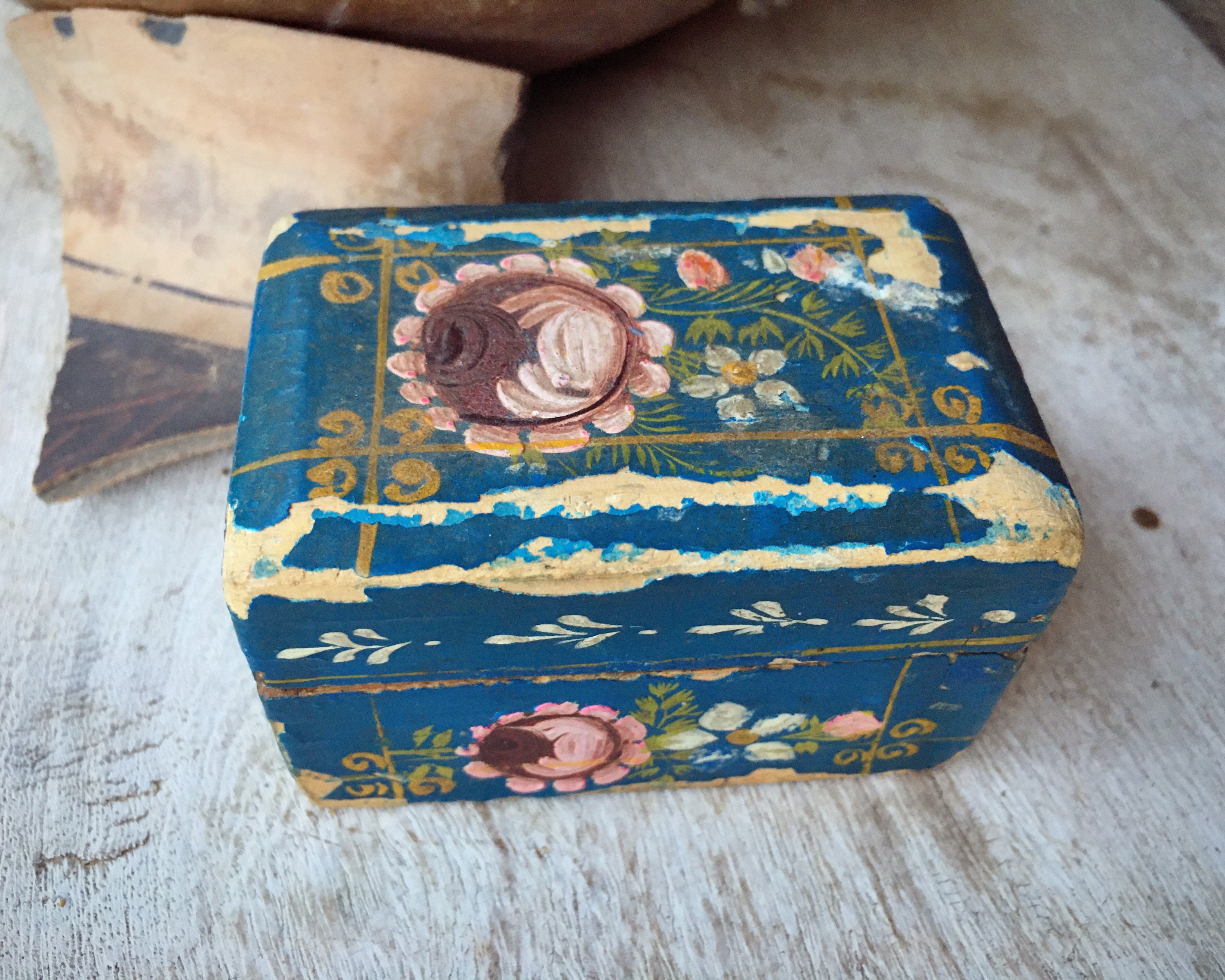 Very Small Tiny Vintage Mexican Lacquer Painted Wood Box with Floral ...