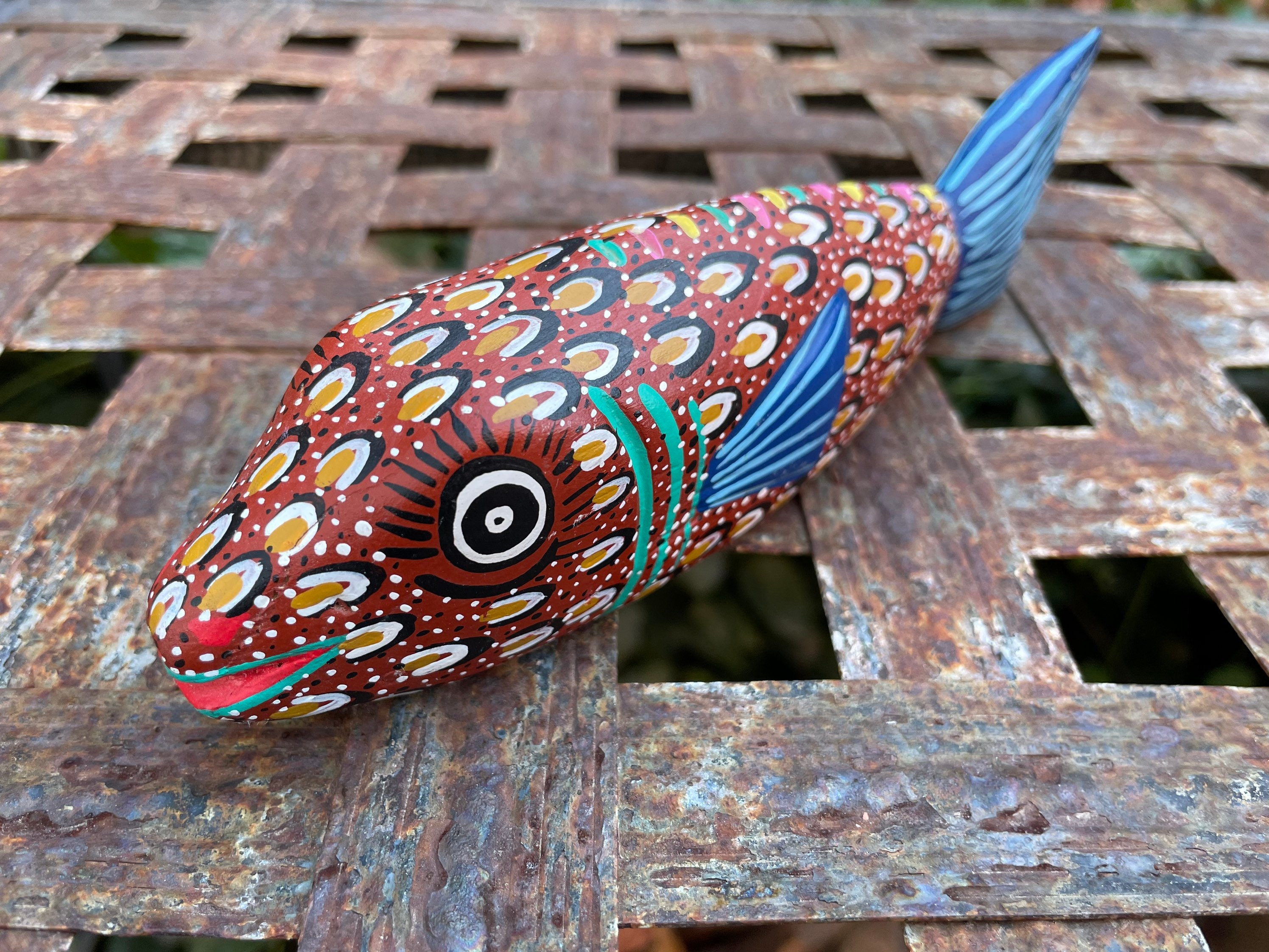 Small Oaxaca Alebrije Fish by Manuel Jimenez Hernandez, Painted Wood ...