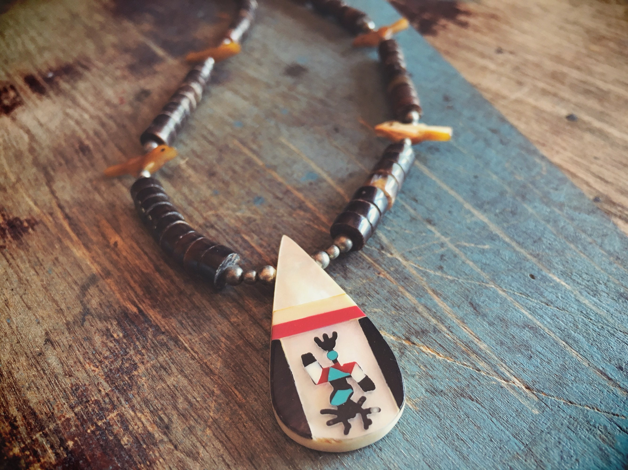 1970s Channel Inlay Pendant Shell Heishi Choker with Bird Fetishes ...