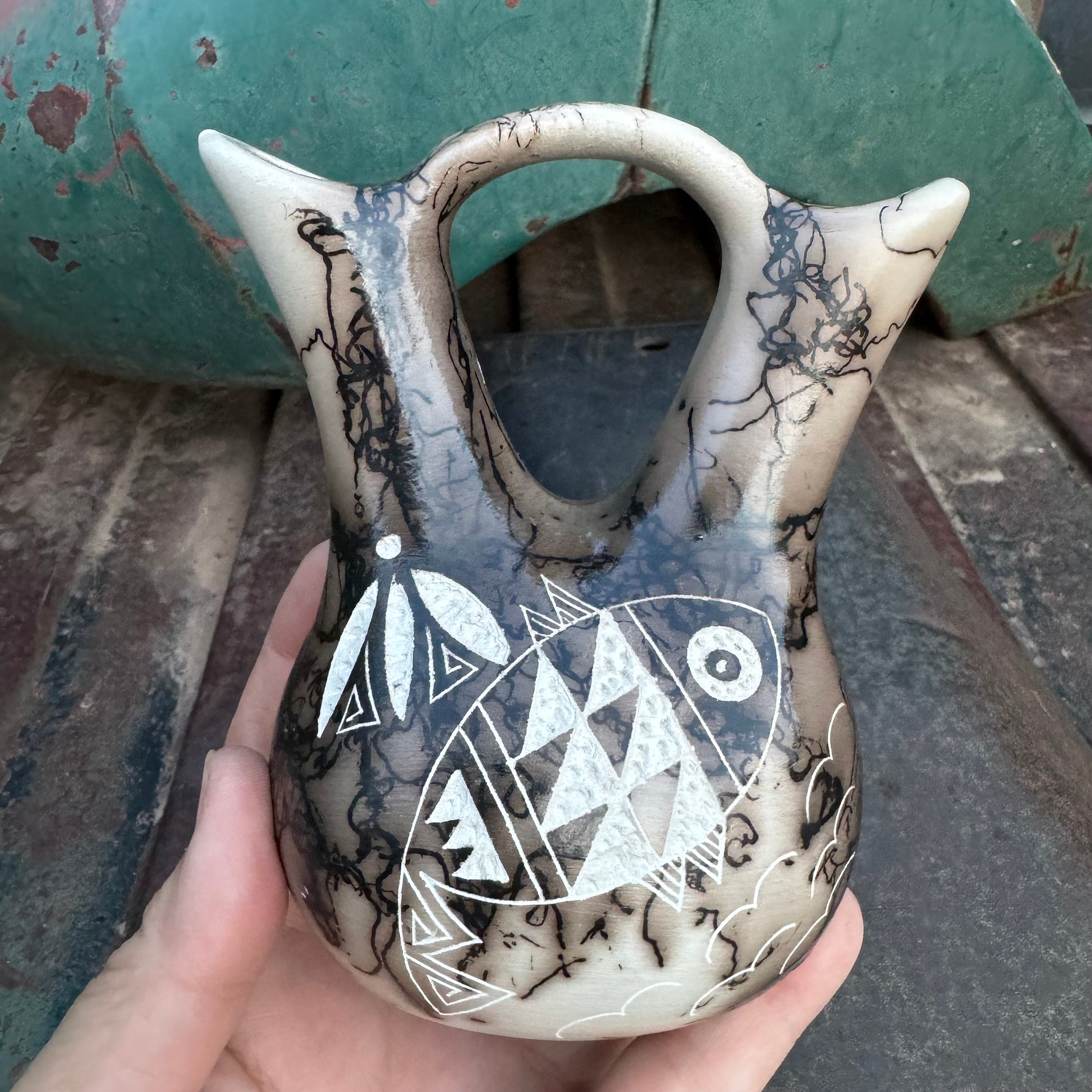 Navajo Vail Horsehair Pottery Wedding Vase Sgraffito Flower w ...