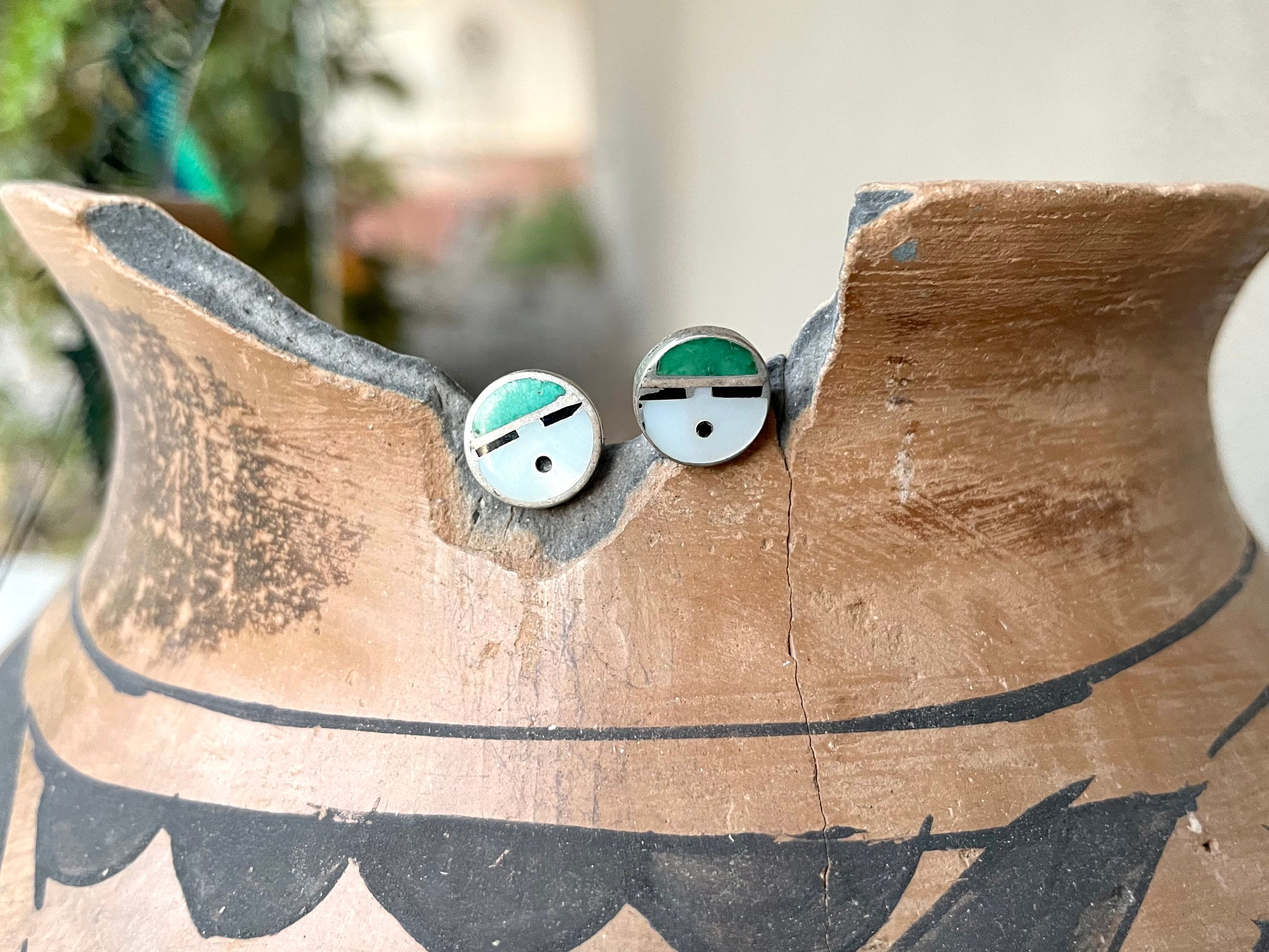 Small Vintage Zuni Sun Face Earrings for Women Turquoise Mother of ...