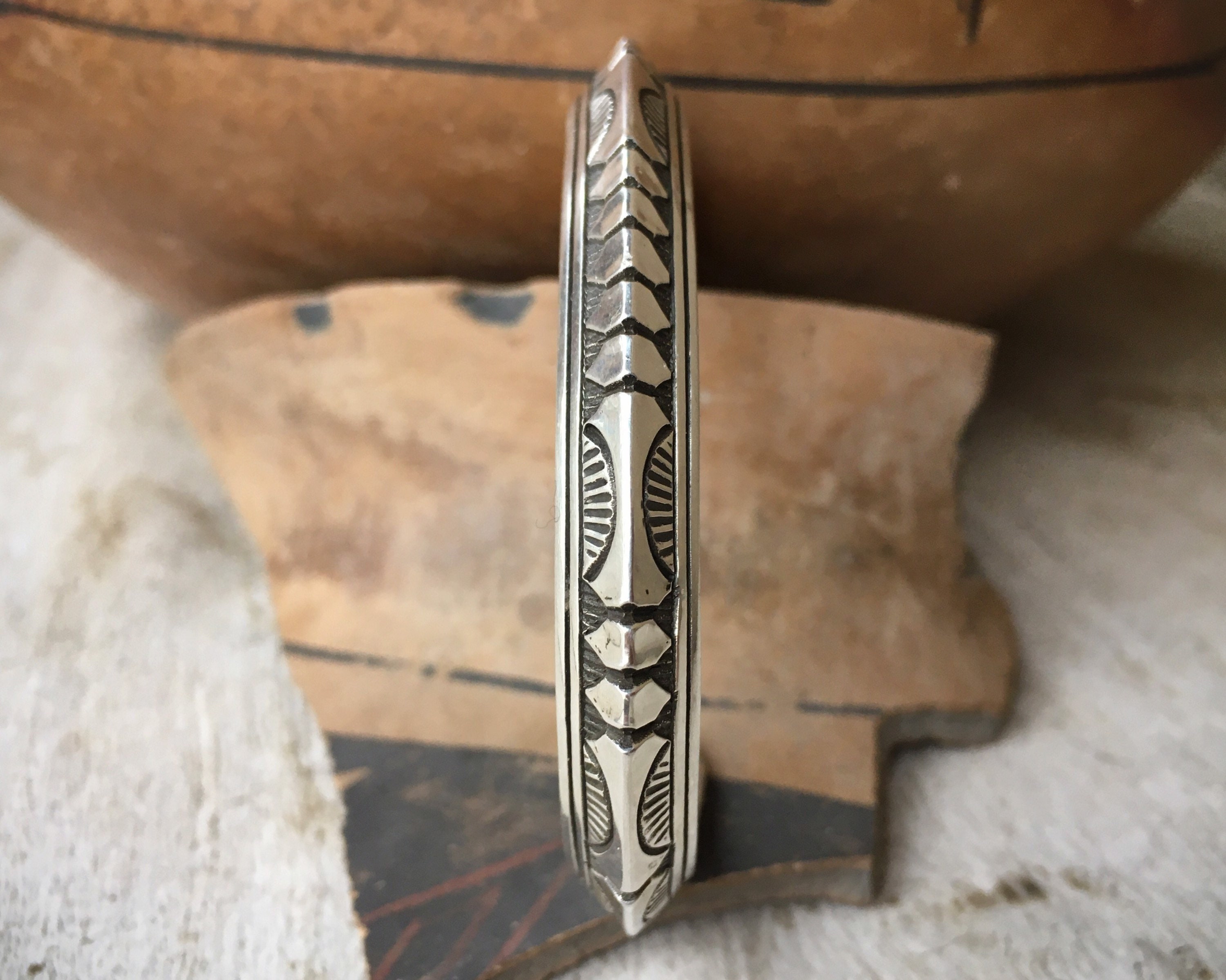 45g Signed Navajo Sterling Silver Stacking Bracelet for Women, Native ...