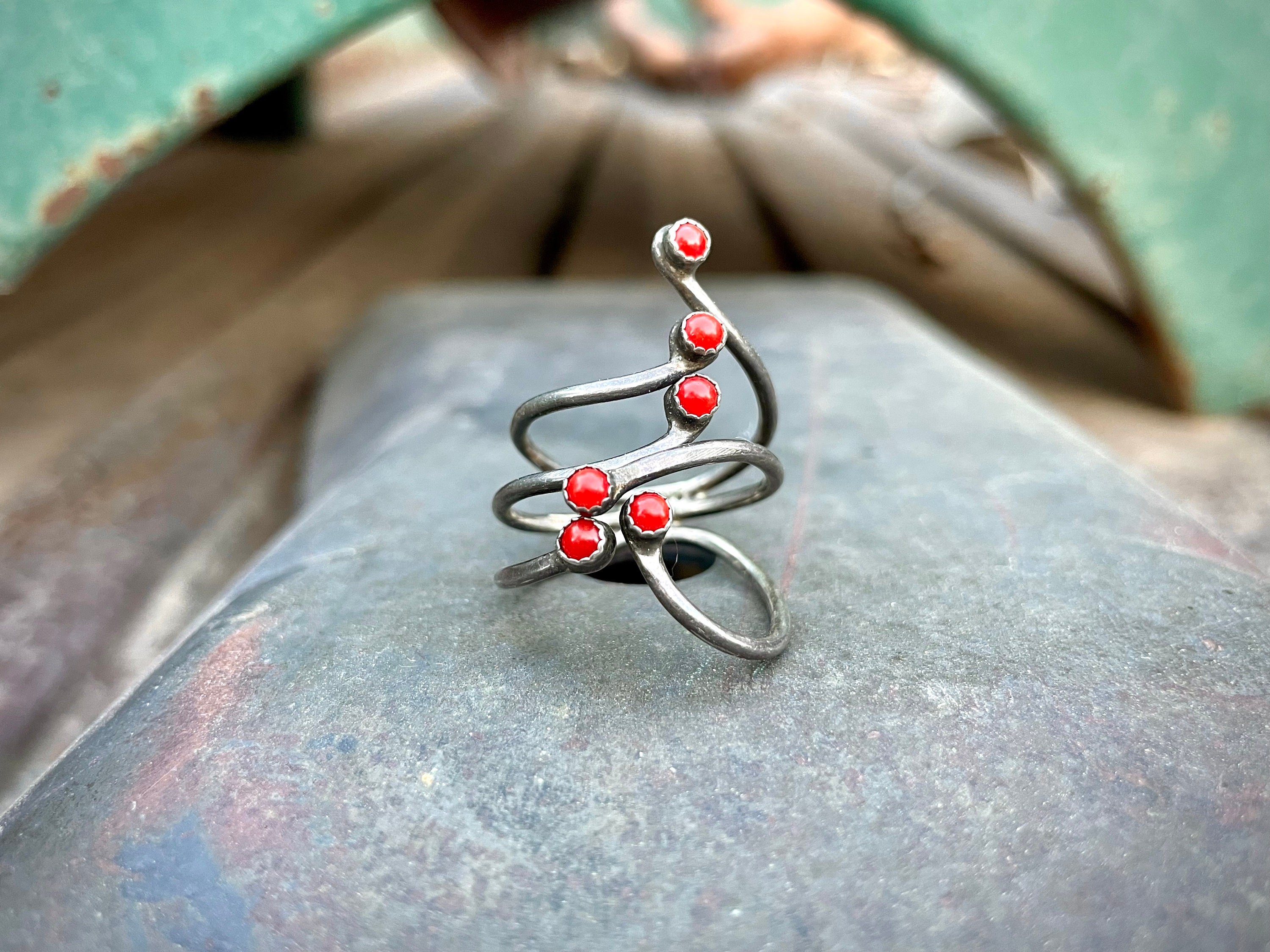 2004 Sterling Silver Wire Wrap Coral Snake Eye Ring Approx Size 10 by ...