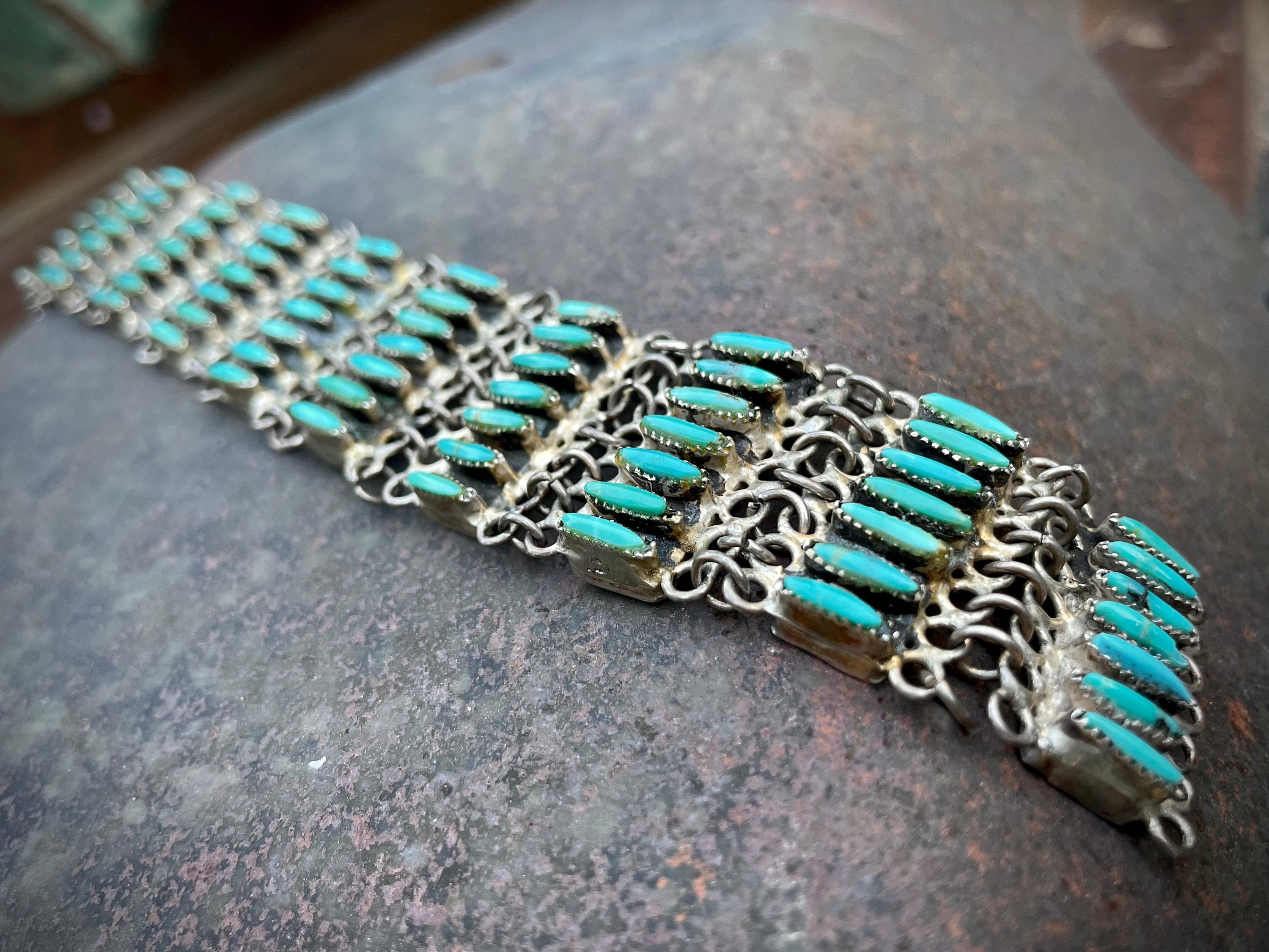 Vintage Zuni Needlepoint Natural Turquoise Link Bracelet Women's ...