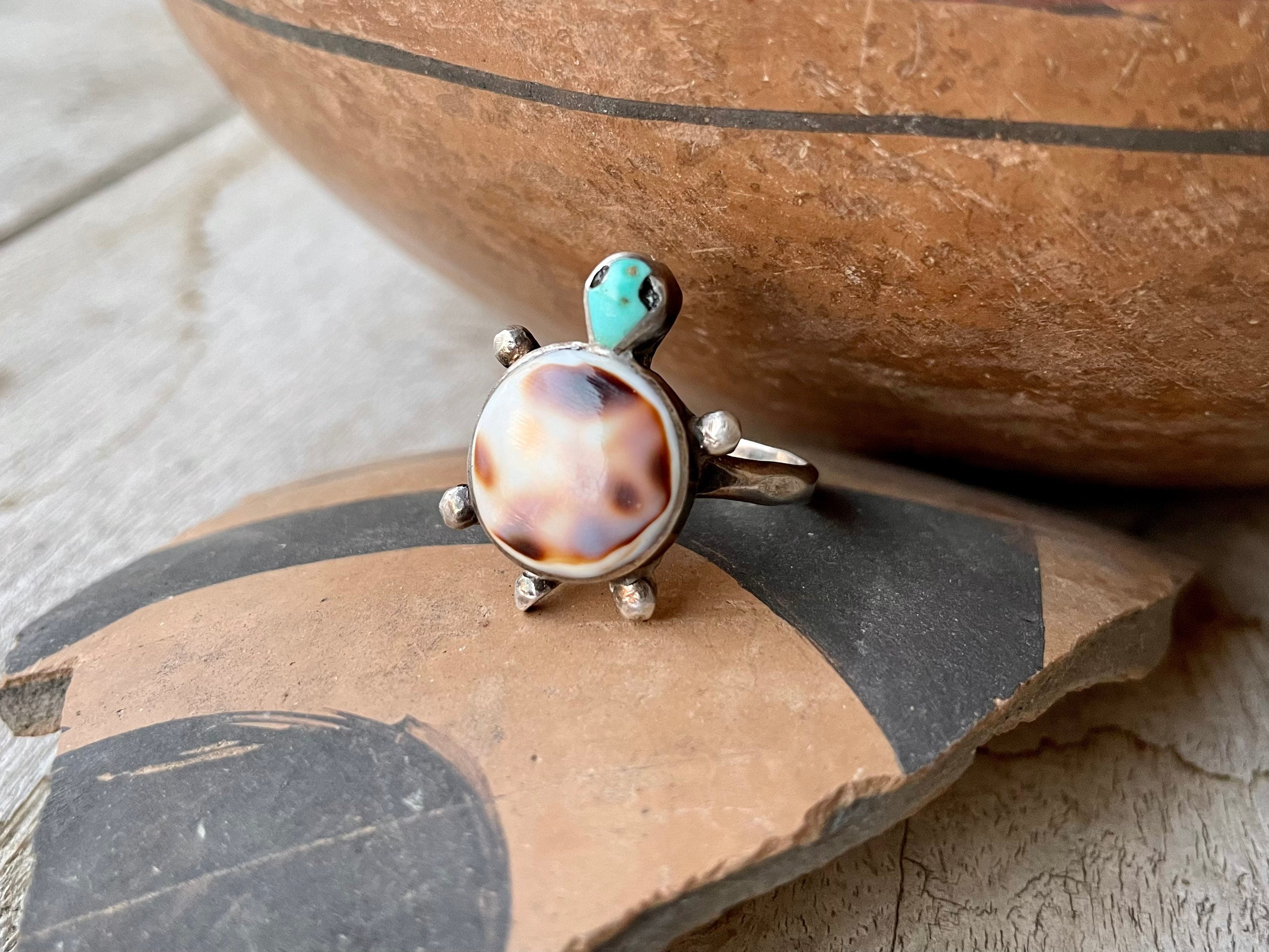 Dainty Vintage Turtle Ring of Turquoise and Seashell, Zuni Native ...