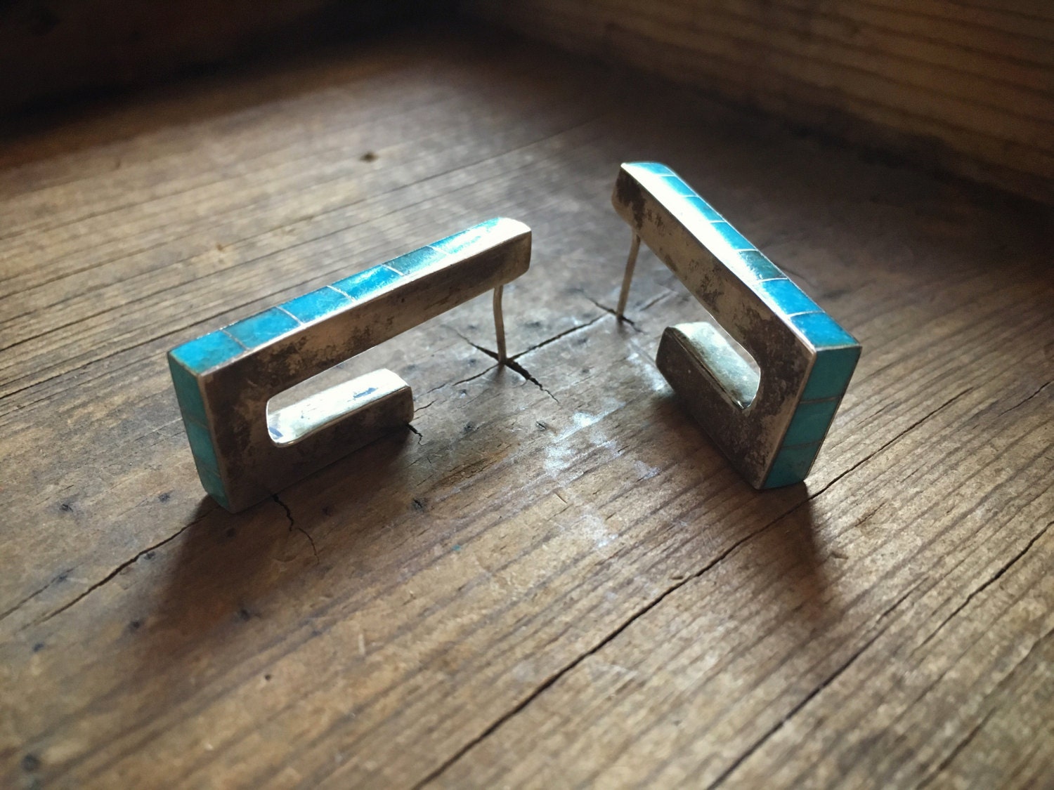 1970s Regina Wallace Zuni channel inlay turquoise earrings Native ...