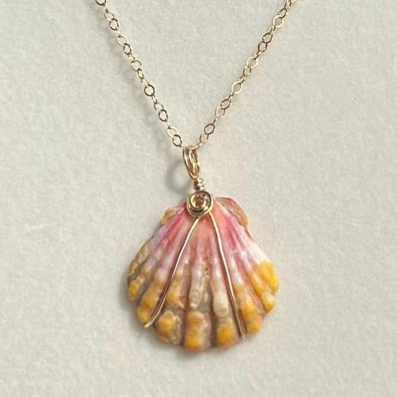 Sunrise Shell Necklace - Etsy