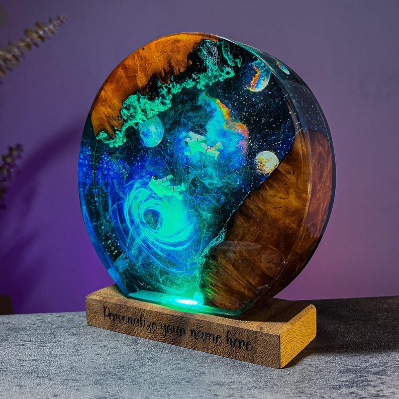 Personalized Galaxy Resin Lamp With Astronaut & Black Hole, Sci-fi LED ...