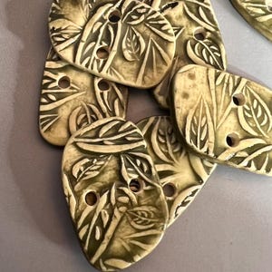 Raised Leaf Design Green Rectangular Buttons - Etsy