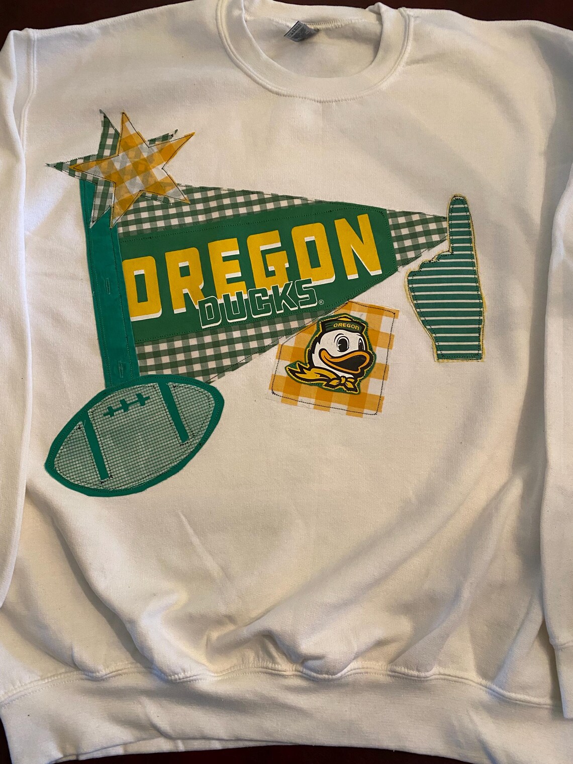 Oregon Pennant Crew Neck - Etsy