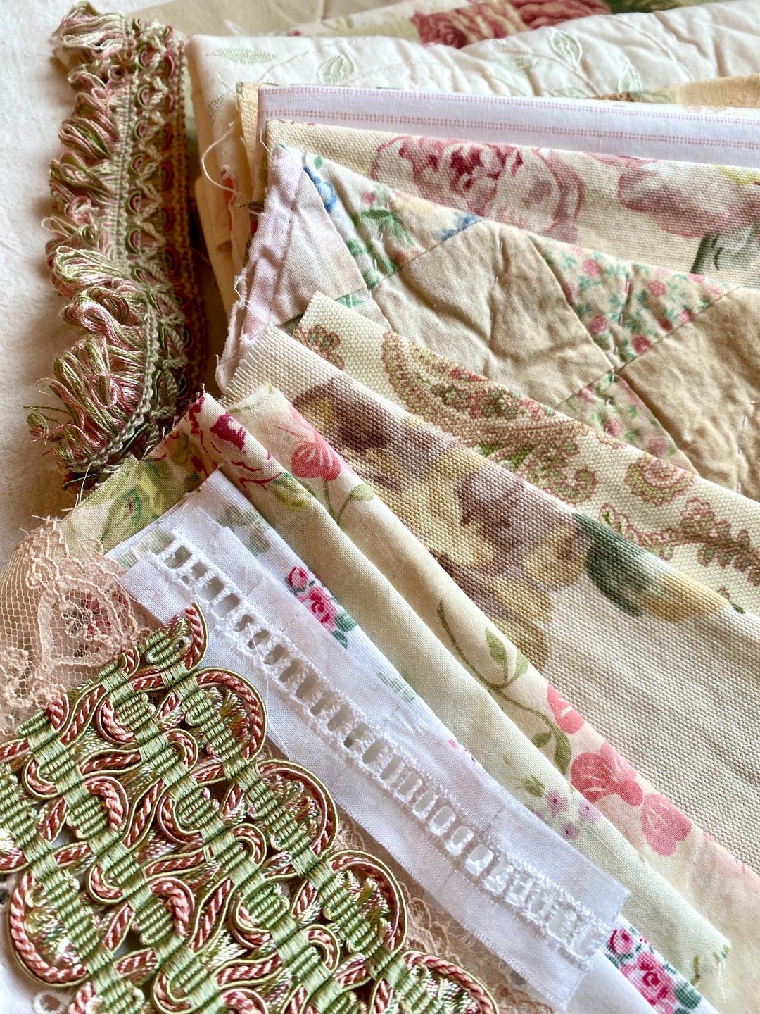 Muted Floral Vintage Fabric Bundle, Fabric Sampler, Pink, Floral Fabric ...