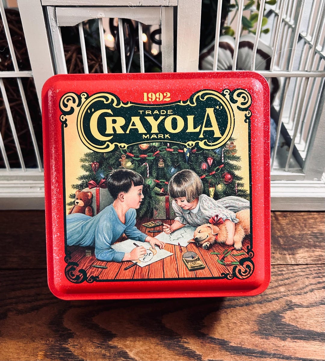 Vintage 1992 Crayola Holiday Tin: Christmas Crayon Collectible - Etsy