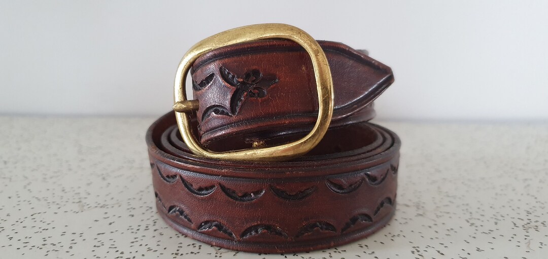 Scallops...1970s Vintage Tooled Leather Belt With Brass Buckle 36-41 ...
