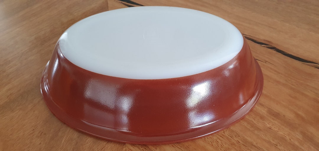 1970s Vintage Crown Pyrex Oval Baking Dish in Chocolate Brown - Etsy