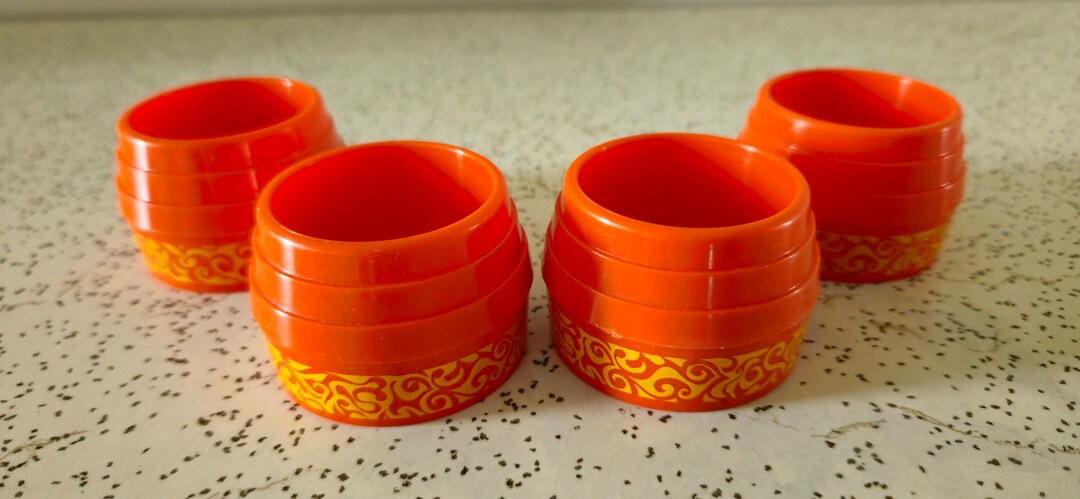 Swirly in Orange and Yellow...set of Four Stackable Plastic Egg Cups - Etsy