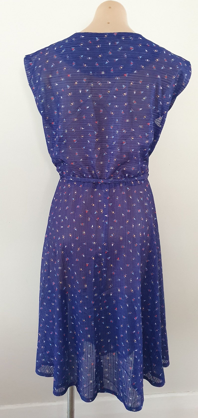 Little Triangles...ladies 1980s Vintage Day Dress Size 12-14 - Etsy