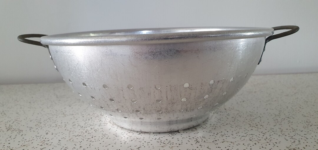1960s Vintage Aluminium Colander or Strainer - Etsy