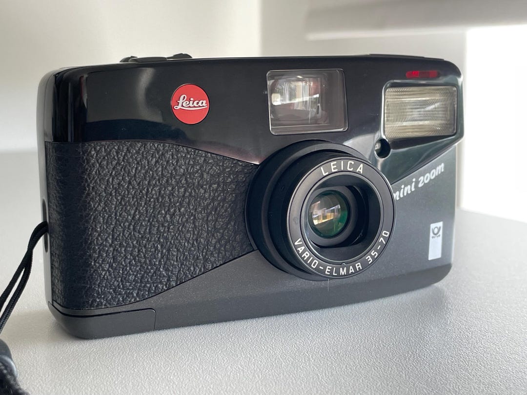 Limited Edition Leica Mini Zoom With Vario Elmar 35-70mm F4.0-7.6 Zoom ...