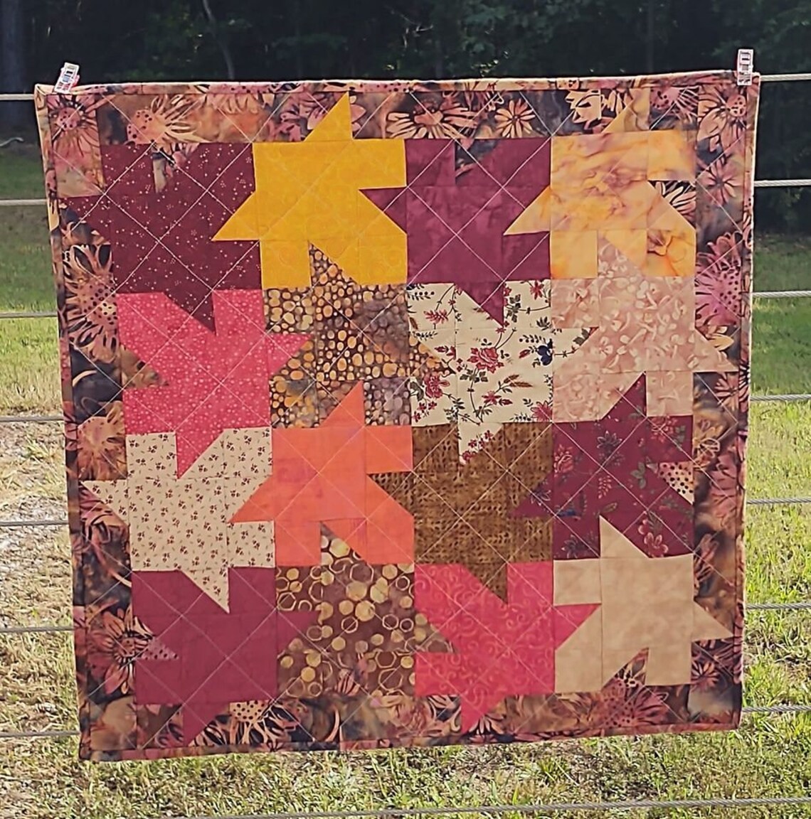 BL155 Interlocking Leaves Quilt Pattern Modern Accuquilt GO Friendly 21 ...