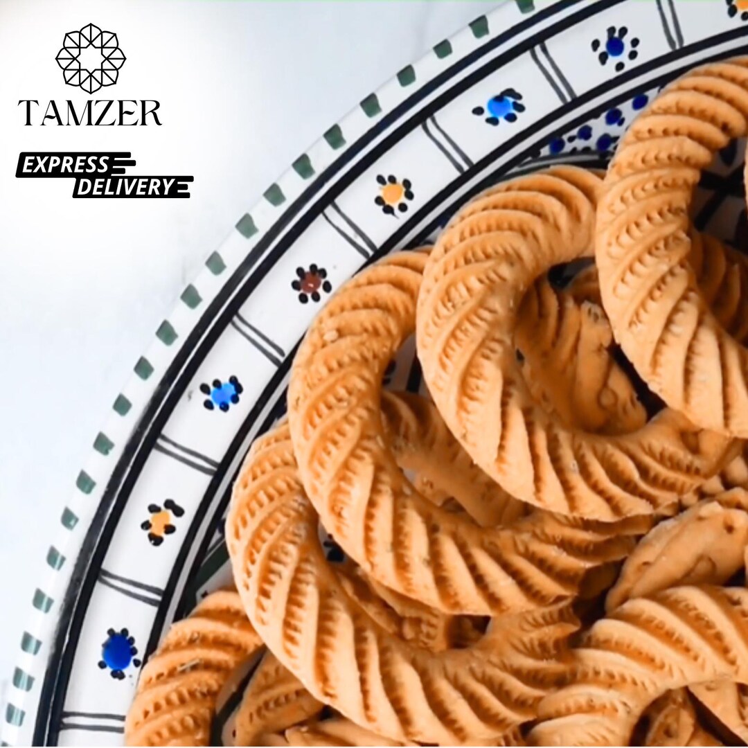 Moroccan Kaâk Sweets 1kg Authentic Morocco Family Treats Express ...