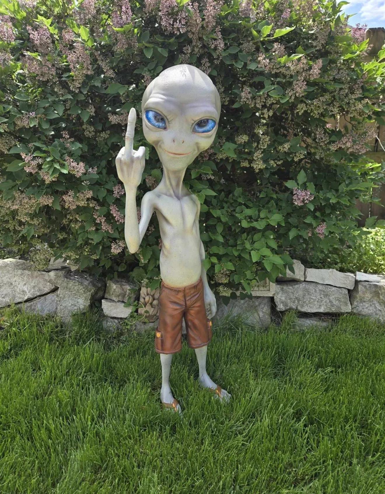 Paul the Alien Life Size Replica DIY Statue - Etsy