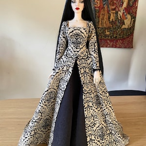 BJD Sewing Pattern: Tudor Dress for Sartoriaj, Raccoondoll, Iplehouse ...