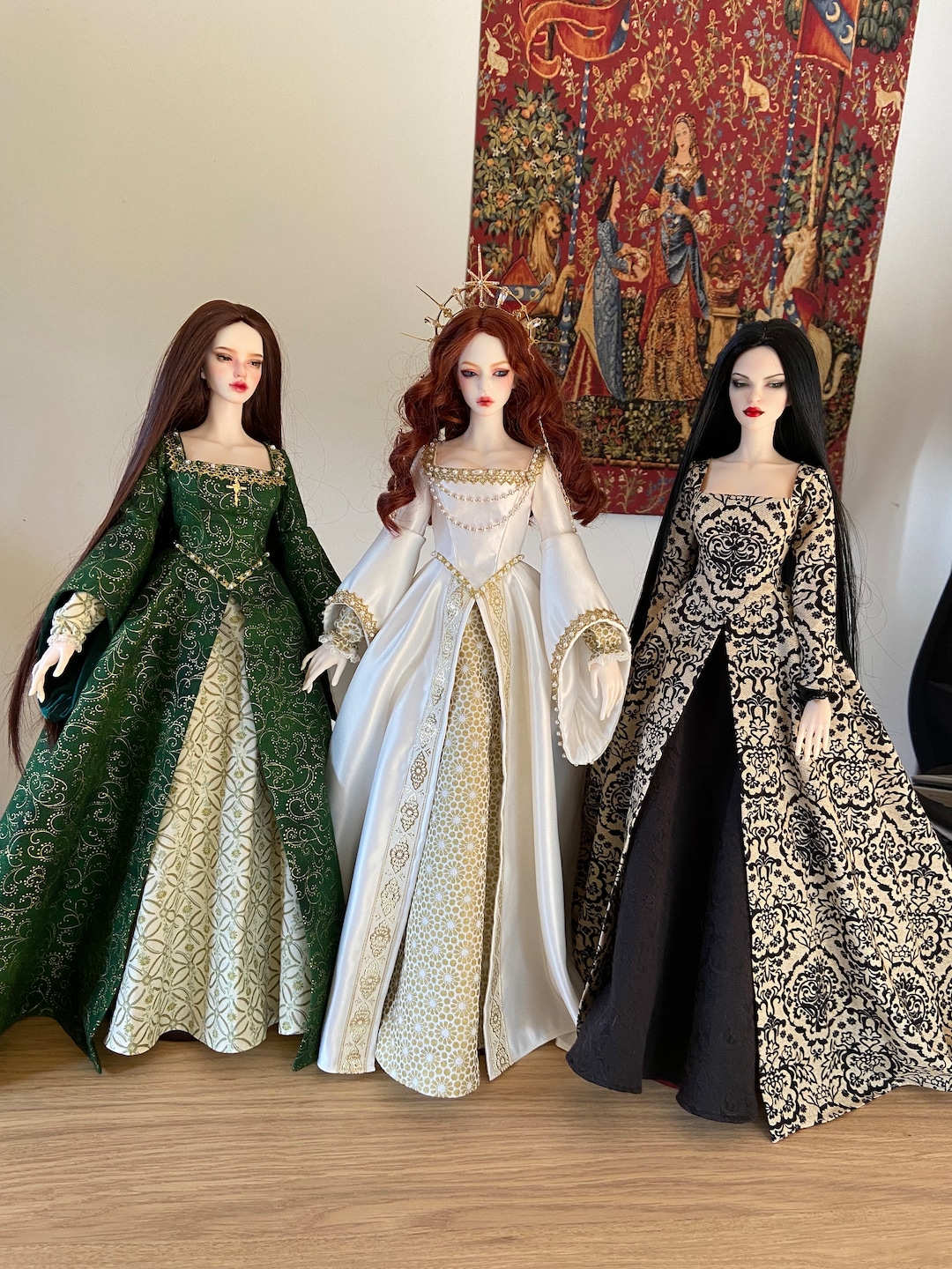 BJD Sewing Pattern: Tudor Dress for Sartoriaj, Raccoondoll, Iplehouse ...