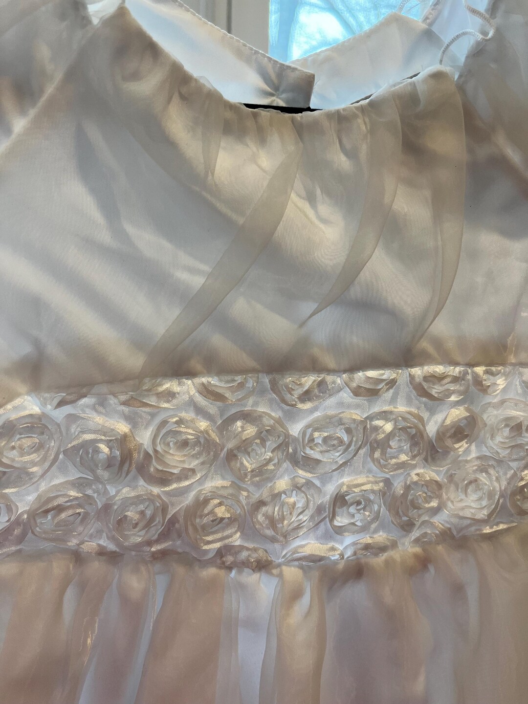 Princess Bride | White Dress With Flower Detail | Kids Size 7 - Etsy