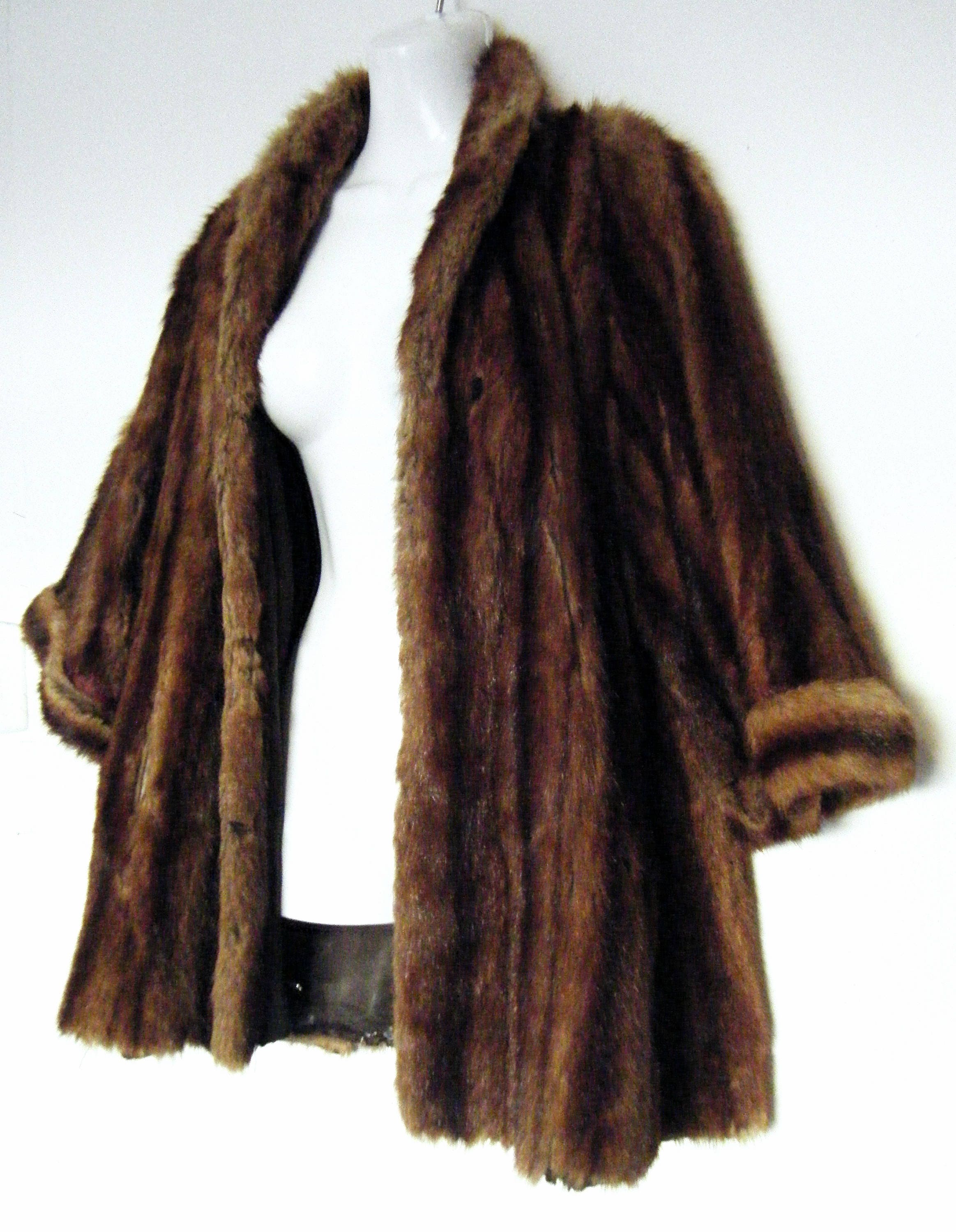 Stunning 1940's GENUINE MINK FUR Bold Shoulder Swing Coat, Gorgeous ...