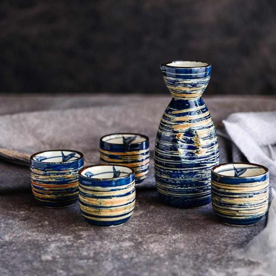 Japanese Ceramic Sake Set – Sake Bottle and 4 Cups, Elegant Asian ...