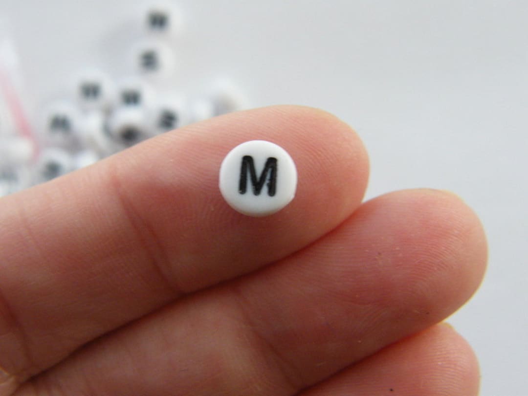 100 Letter M Acrylic Round Alphabet Beads White and Black - Etsy