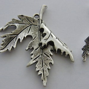 2 Leaf Charms Antique Silver Tone L112 - Etsy