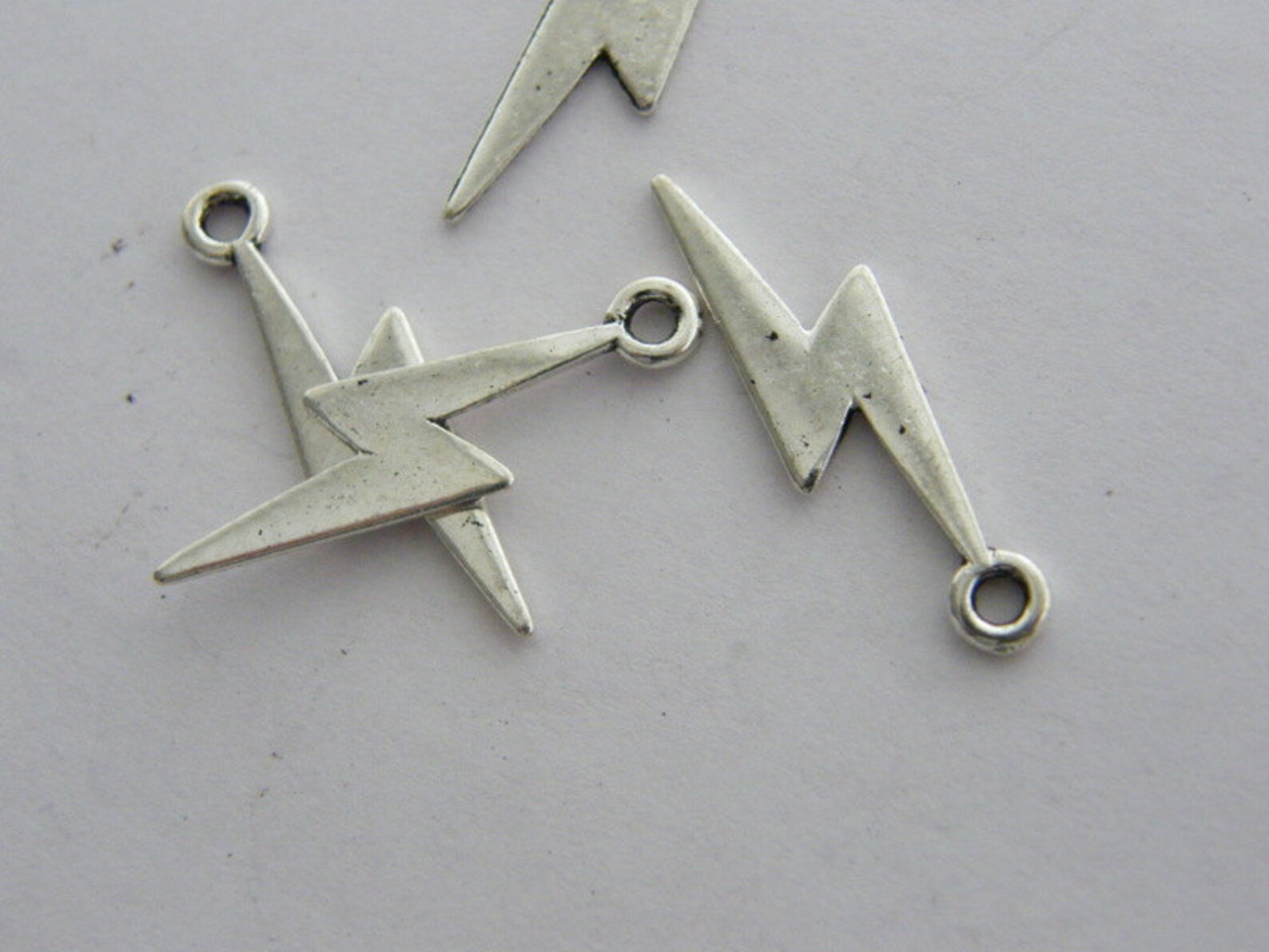 BULK 50 Lightning Bolt Charms Antique Silver Tone S85 | Etsy