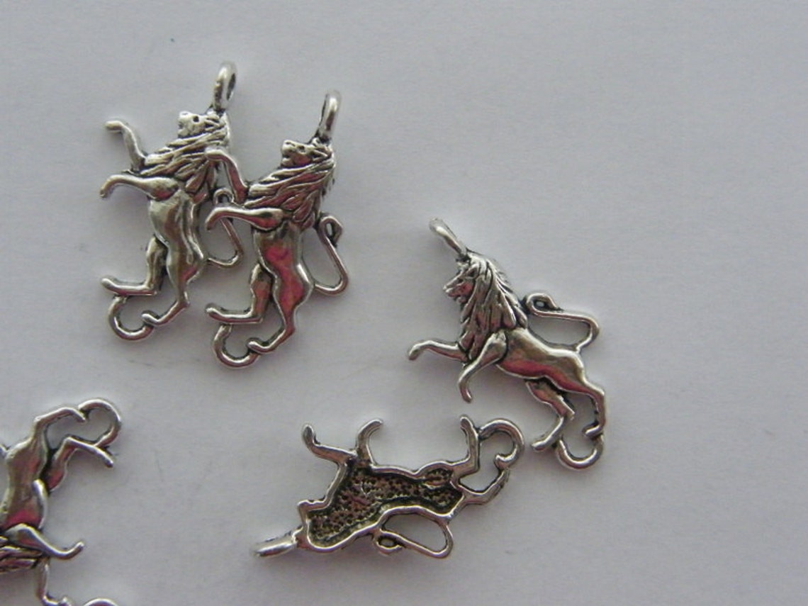 8 Lion Connector Charms Antique Silver Tone A33 - Etsy