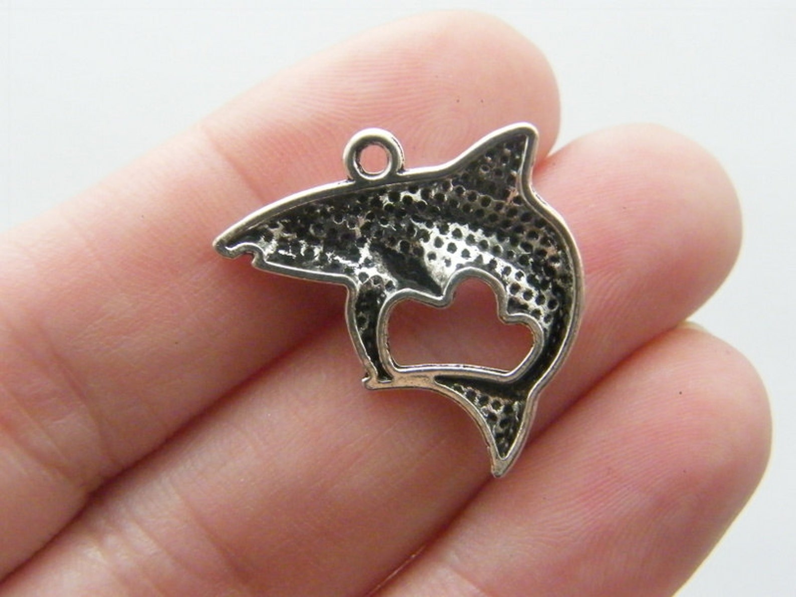 BULK 30 Shark Charms Antique Silver Tone FF63 | Etsy
