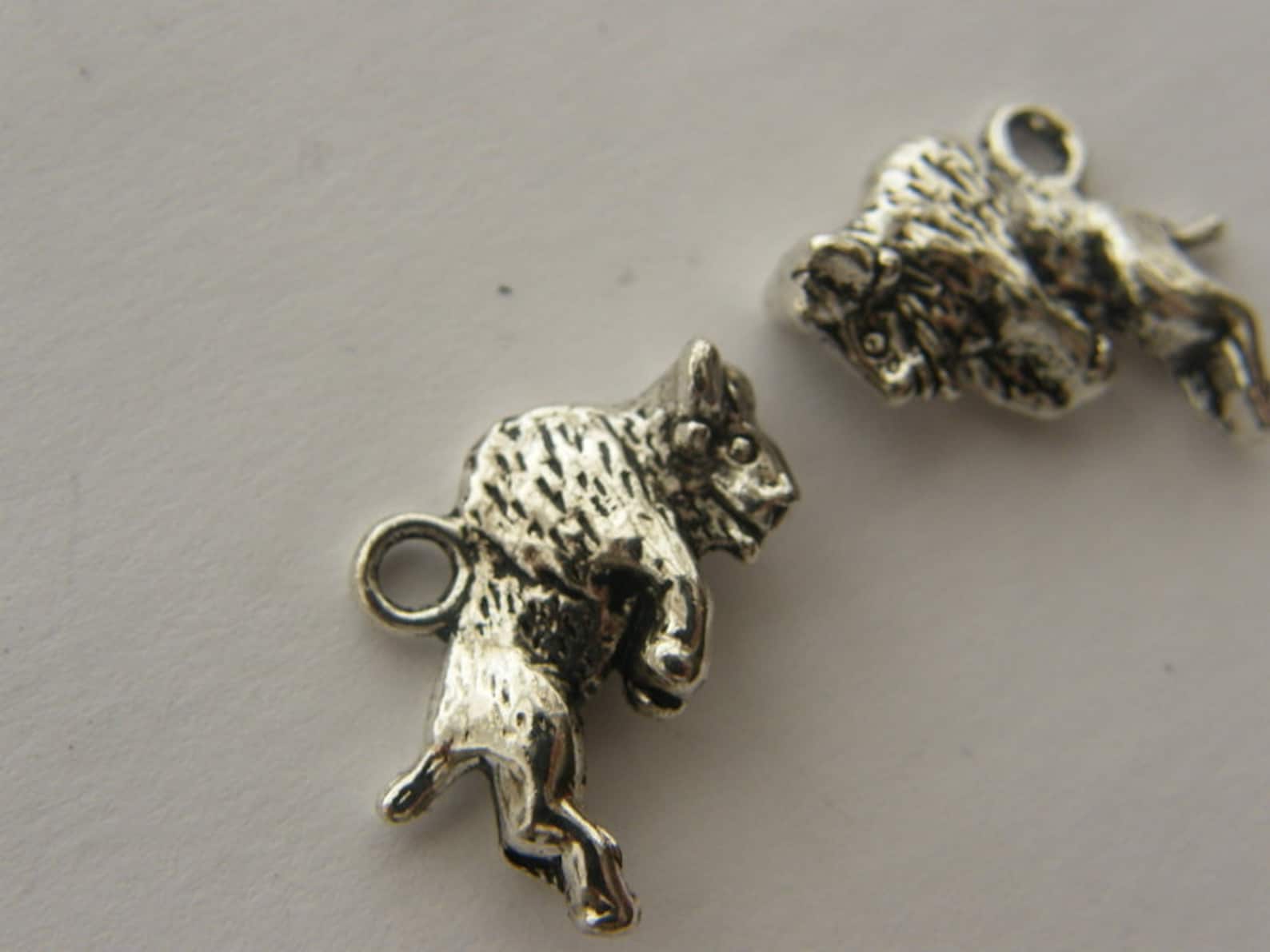 6 Buffalo Charms Antique Silver Tone A138 - Etsy