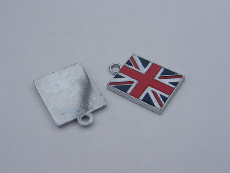 2 United Kingdom Flag Charms Silver Tone WT83 - Etsy