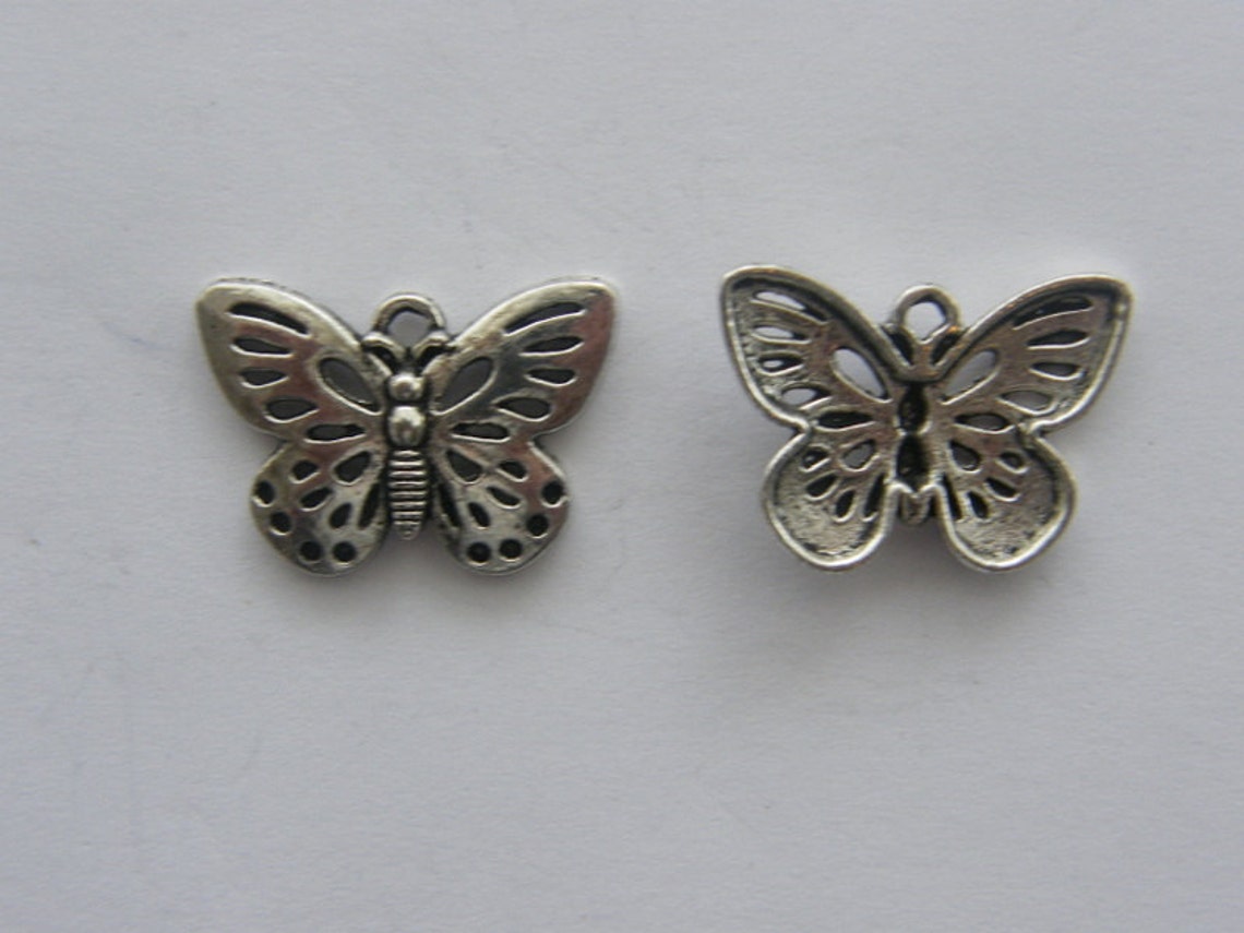 BULK 30 Butterfly Charms Antique Silver Tone A354 - Etsy