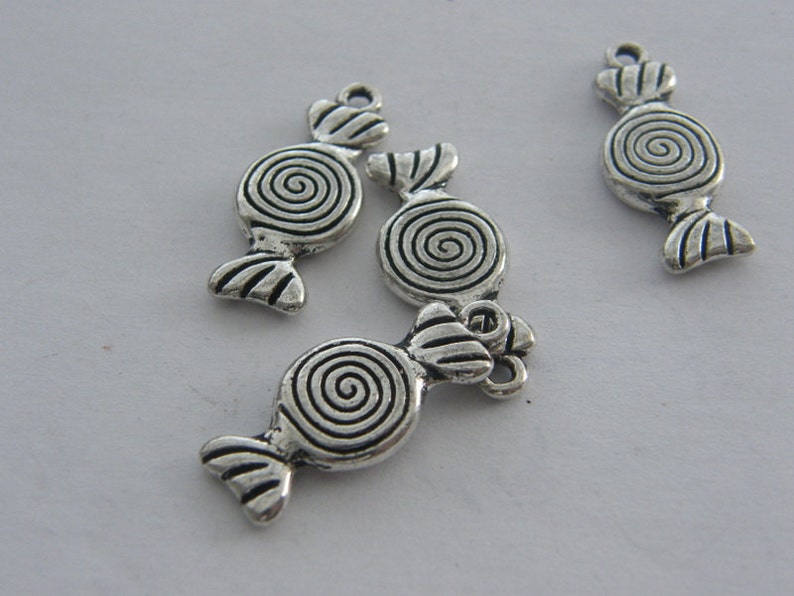 6 Sweet Charms Antique Silver Tone FD161 - Etsy