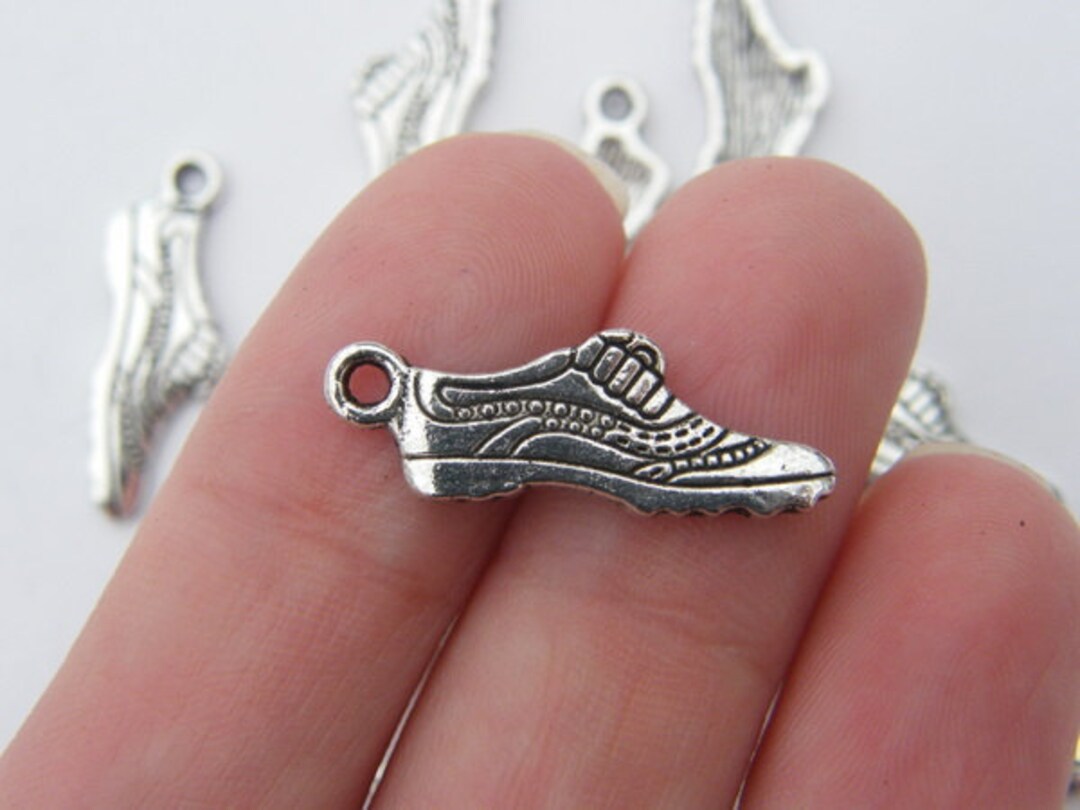 10 Running Shoe Charms Tibetan Silver SP46 - Etsy