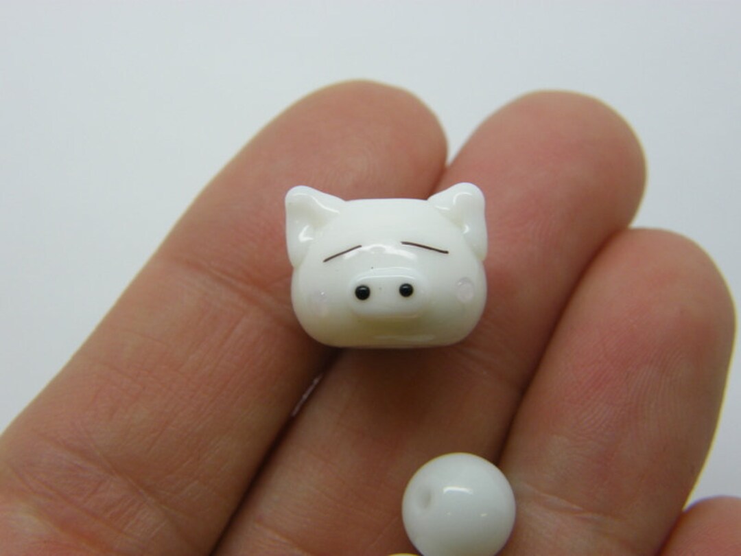 1 Pig Face Bead White Porcelain A751 - Etsy