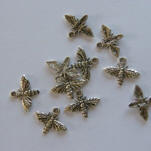 BULK 50 Bee Charms Antique Silver Tone A317 - SALE 50% OFF - Etsy