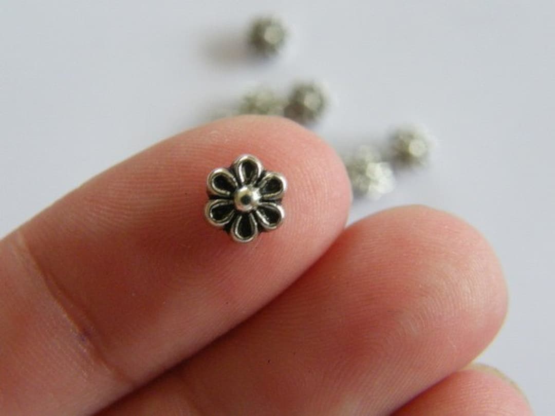20 Flower Spacer Beads Antique Silver Tone F22 - Etsy