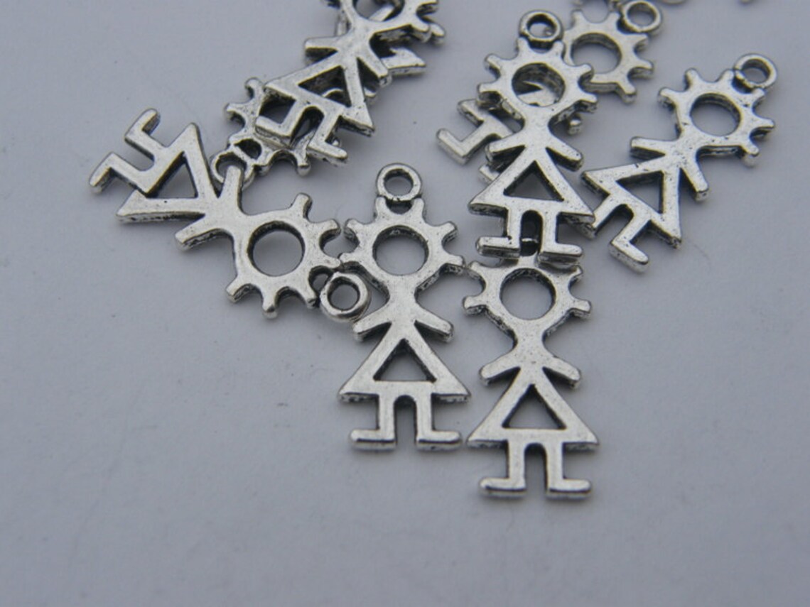 20 Stick Figure Girl Charms Antique Silver Tone P90 - Etsy