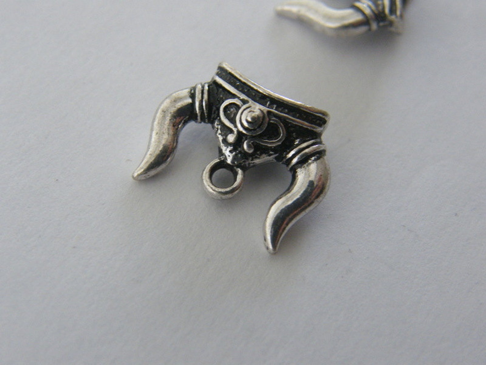 BULK 10 Viking Helmet Charms Antique Silver Tone SW33 - Etsy