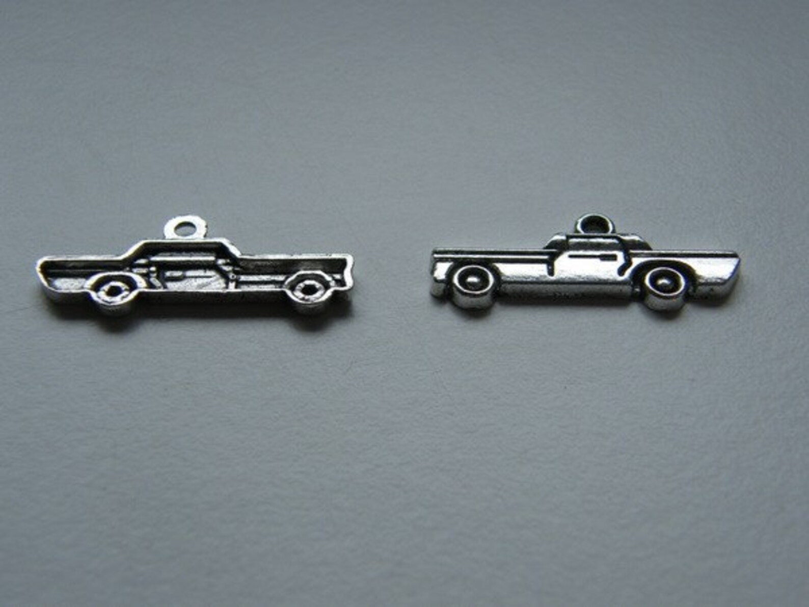 8 Car Vehicle Charms Antique Silver Tone TT11 - Etsy