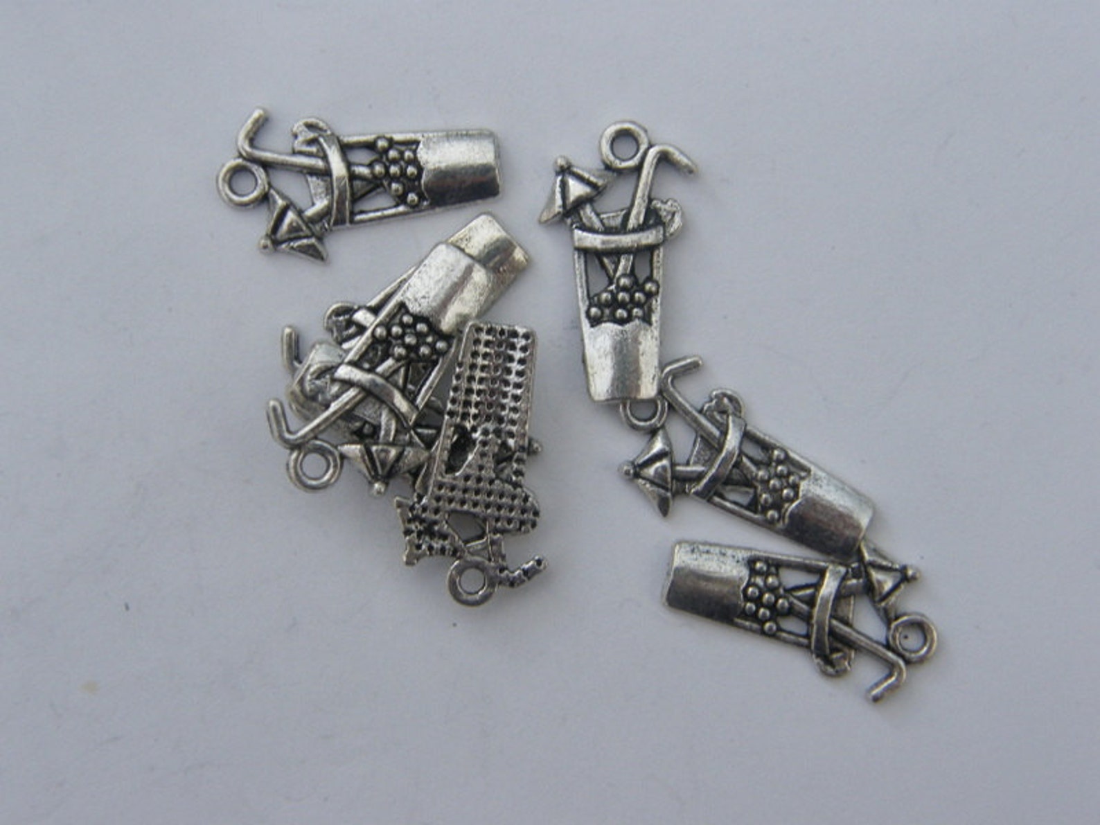 8 Cocktail Charms Antique Silver Tone FD35 - Etsy