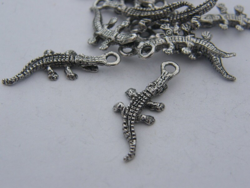 10 Crocodile Alligator Charms Antique Silver Tone A16 - Etsy