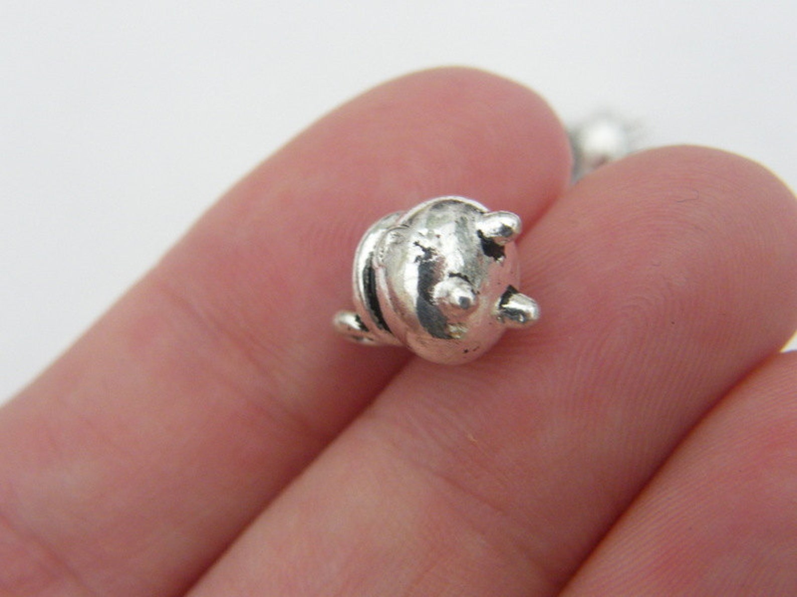 BULK 30 Cauldron Charms Antique Silver Tone HC101 - Etsy